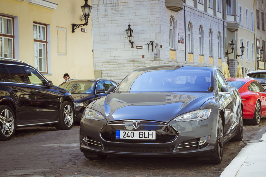 Germany and France Ramp Up Electric Vehicle Incentives - IER